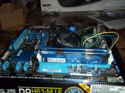 Pre-K Gaming by buggbe - Intel Celeron G1630, Radeon HD 5670, Rosewill ...