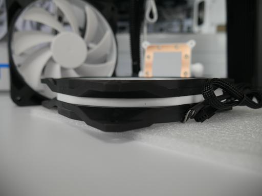 White Themed Z170 TUF Build - SABERTOOTH Z170S & 6600K & DUAL GTX 1070 ...