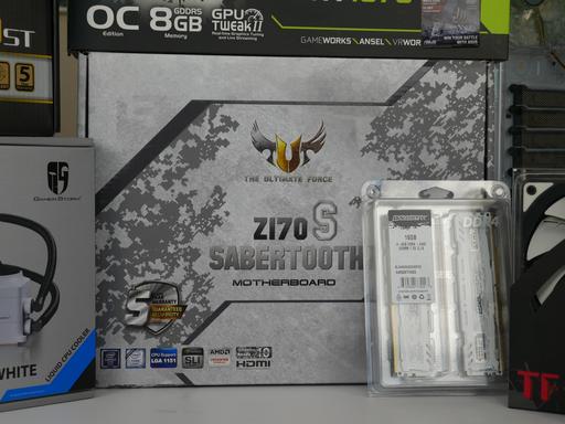 White Themed Z170 TUF Build - SABERTOOTH Z170S & 6600K & DUAL GTX 1070 ...