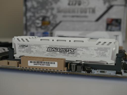 White Themed Z170 TUF Build - SABERTOOTH Z170S & 6600K & DUAL GTX 1070 ...