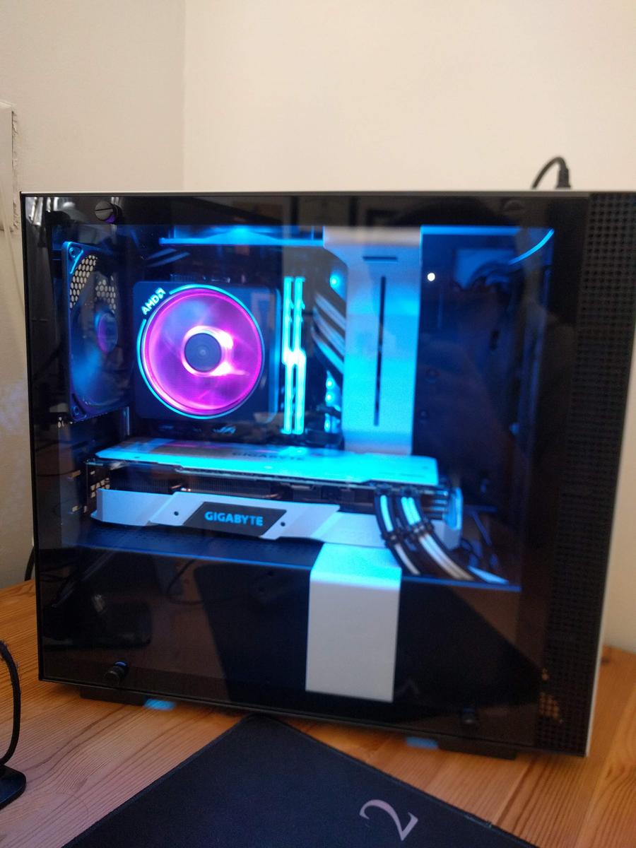 Nzxt Pholder Ryzen 2700x Build H500i