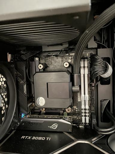 Not to small mini ITX - NO RGB - P200A - 3080 TI by mankeke - AMD Ryzen ...