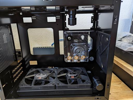 Custom Liquid-Cooled Mini ITX Gaming Build (2022) by fjlearyiv - AMD ...