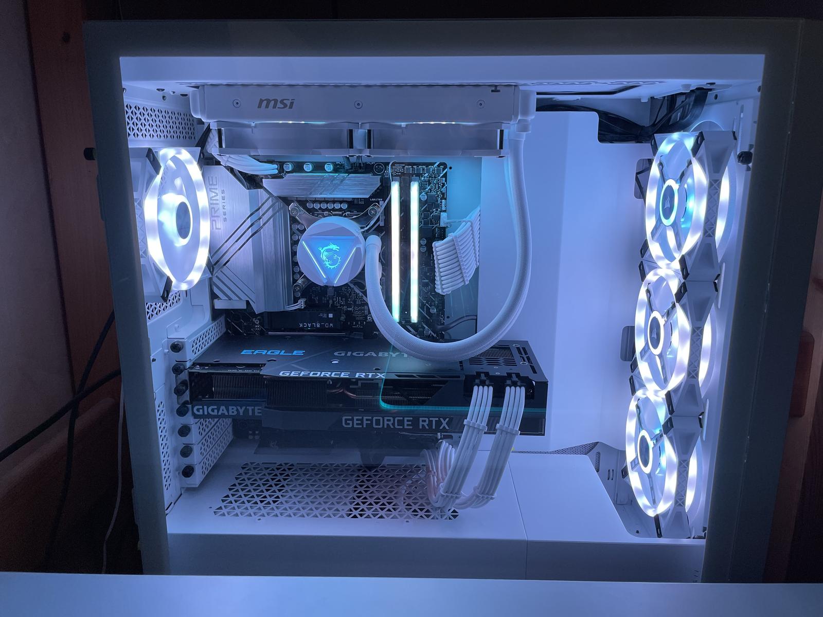 Recommendations for a white RGB gaming PC : r/buildmeapc
