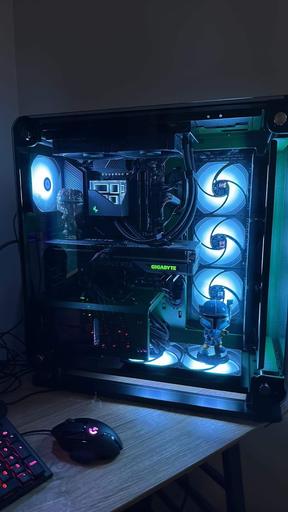 Firespray Gunship by Aroryborealis - AMD Ryzen 9 7900X, GeForce RTX ...