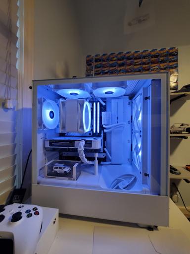 Clean Aesthetic/White by toastee_turbo - Intel Core i7-12700KF, GeForce ...