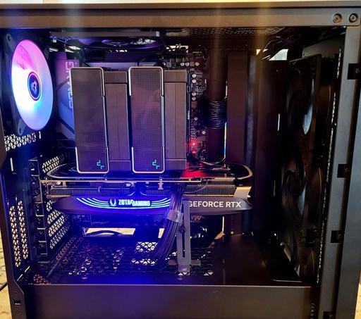 Dark Knight Build by WMKnight - AMD Ryzen 7 7800X3D, GeForce RTX 4080 ...