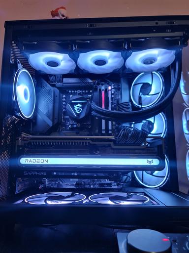 H6 flow build black and rgb build by Darkangellll - AMD Ryzen 7 7800X3D ...