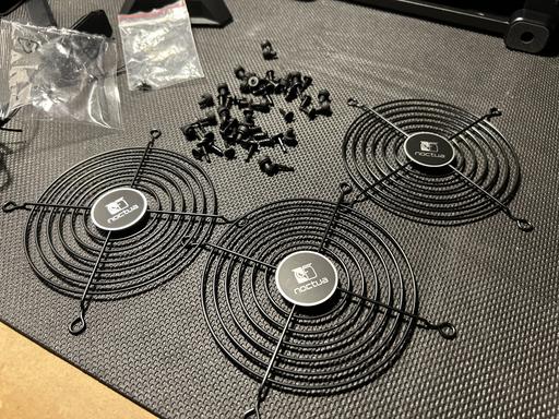 The _perfect_ ITX Build ;) [14900K/4090/4TB/AiO@ITX] by flashbeem ...