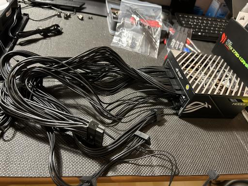 The _perfect_ ITX Build ;) [14900K/4090/4TB/AiO@ITX] by flashbeem ...