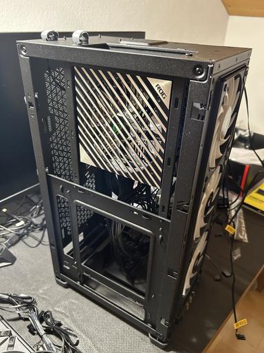 The _perfect_ ITX Build ;) [14900K/4090/4TB/AiO@ITX] by flashbeem - Intel Core i9-14900K ...