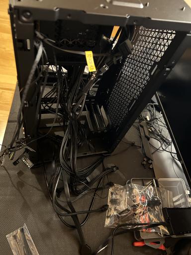 The _perfect_ ITX Build ;) [14900K/4090/4TB/AiO@ITX] by flashbeem ...