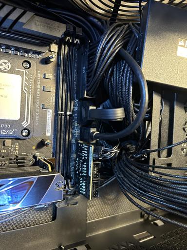 The _perfect_ ITX Build ;) [14900K/4090/4TB/AiO@ITX] by flashbeem - Intel Core i9-14900K ...
