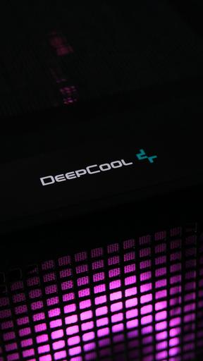 Make Your PC More Digital! - Deepcool CH560 Digital Build by Nelladream ...