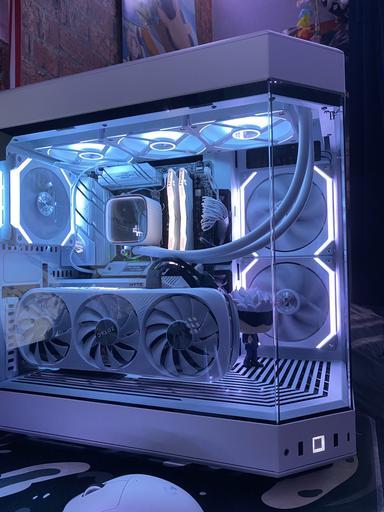 First ever godly Gaming/Streaming PC build (Gojo Satoru Build) by ...