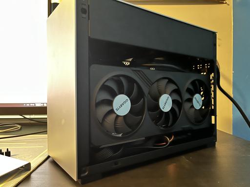 A4-H2O Build by finn.the.asian - AMD Ryzen 7 7800X3D, Radeon RX 7800 XT ...