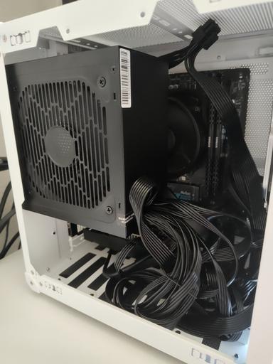 Jonsbo Lunchbox PC by Itz_Di - AMD Ryzen 3 1300X, GeForce GTX 750 Ti ...